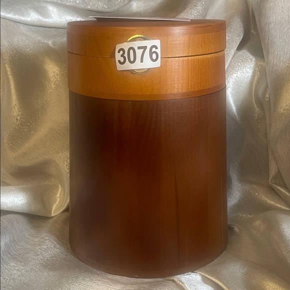 Homtree | Other | Handmade Urn | Poshmark